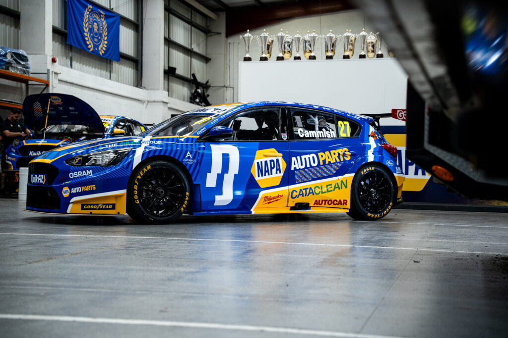 NAPA Racing UK reveals special Knockhill livery – TouringCarTimes