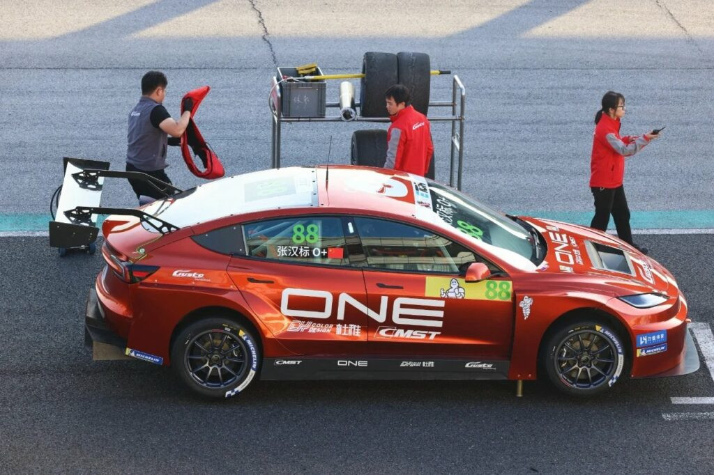 Tesla Model 3 ETCR breaks cover at Tianma – TouringCarTimes
