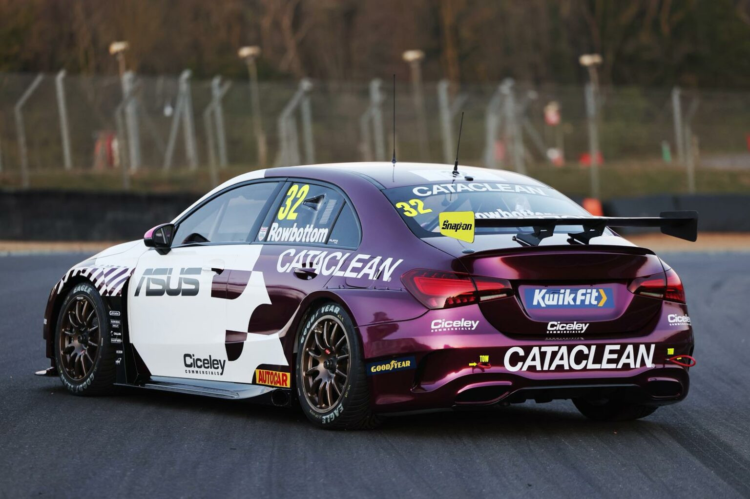 Plato Racing reveal Mercedes-AMG A35 Saloon livery for debut campaign ...